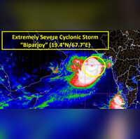 Biparjoy: Cyclone Biparjoy News: Meaning, Route, Location, LIVE ...