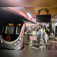 Now travel in Delhi Metro by scanning QR Code | All you need to know ...