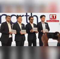 Hyundai: Progress for Humanity! Shah Rukh Khan unveils Hyundai Motor ...