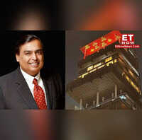 ‘Rammay’ Ambanis! Mukesh-Nita Ambani’s Mumbai house Antilia illuminated ...