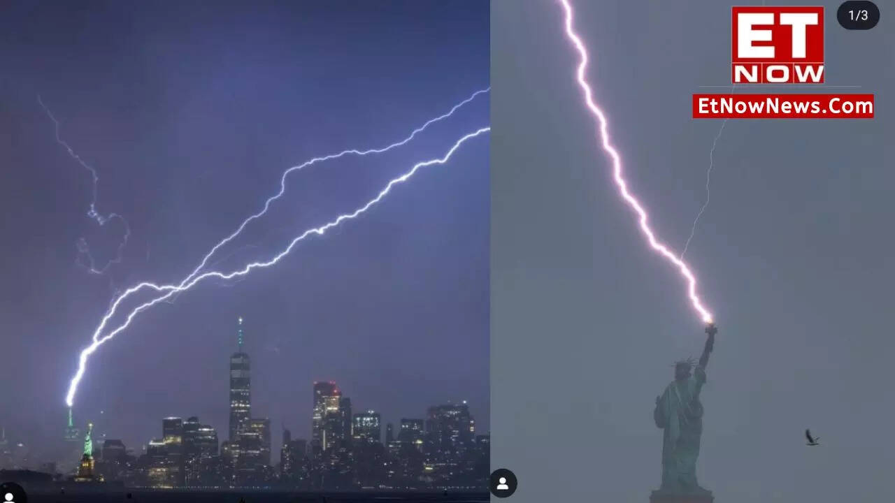 Lady Liberty Gets Zapped! NY photographer snags stunning visuals - News ...