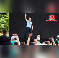 Apple CEO Tim Cook's salary REDUCED by Rs 300 CRORE! Really? How much ...