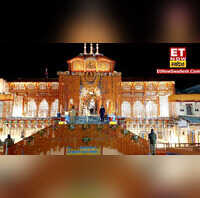 Char Dham Yatra 2024 Doors of Badrinath Temple open for devotees amid ...