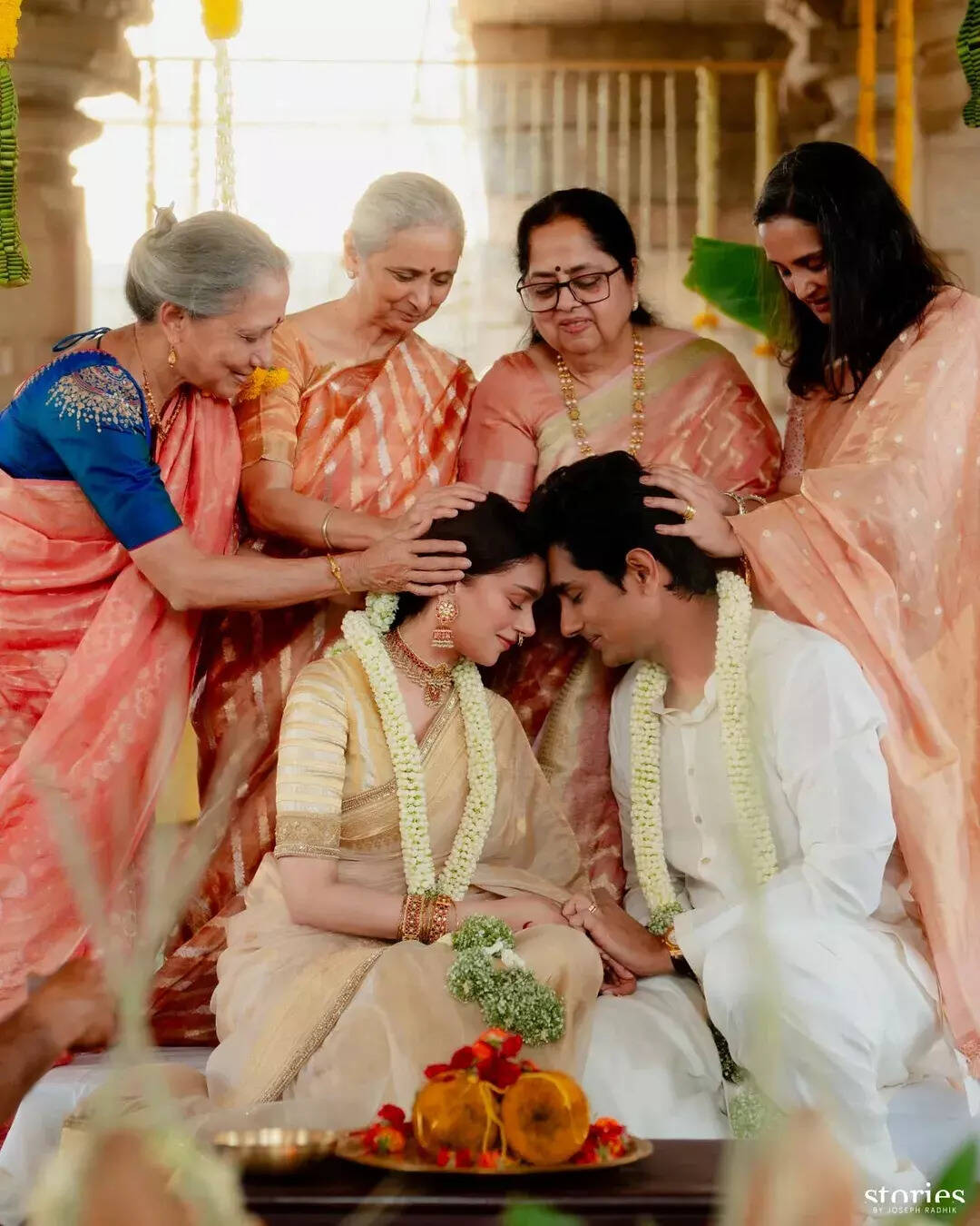 Aditi Rao Hydari-Siddharth marriage: PICS – INSIDE Mrs & Mr Adu-Siddhu ...