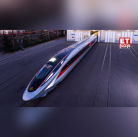 China's CR450 bullet train is here! WORLD's FASTEST at 400 kmph ...