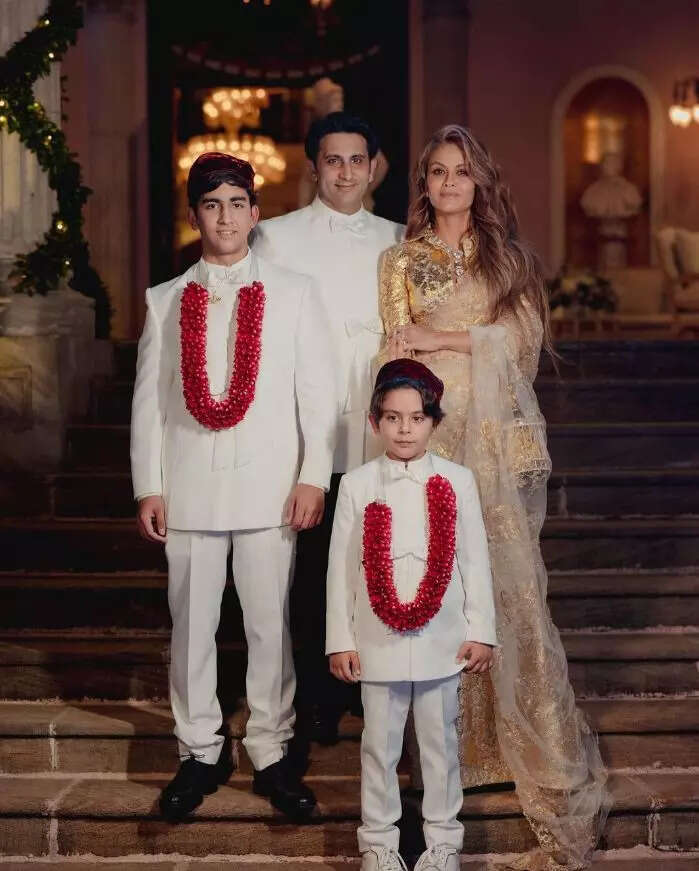 In Images | Step inside Adar Poonawalla’s Rs 750 cr Pune mansion ...