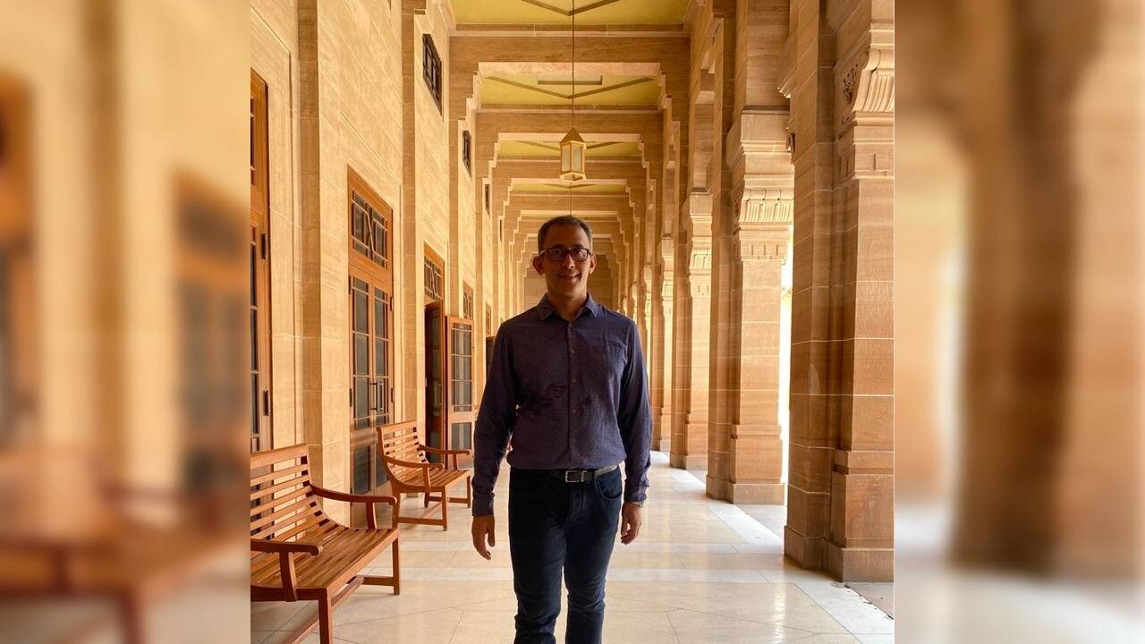 Who is Sukesh Bhowal? Newly appointed CEO of Motilal Oswal Home Finance ...