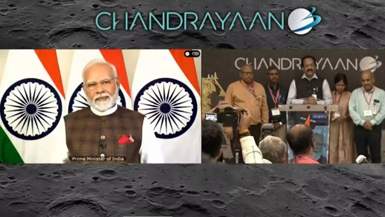 Moon: 'Chanda mama...' - MISSION Chandrayaan-3 SUCCESSFUL! What elated ...
