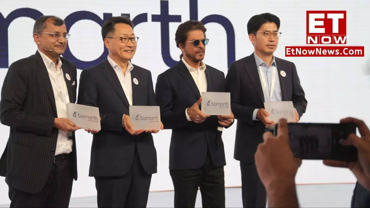 Hyundai: Progress for Humanity! Shah Rukh Khan unveils Hyundai Motor ...