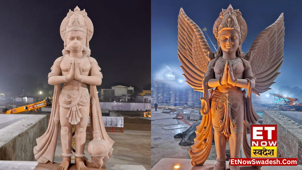 Statues of Lord Hanuman Garun Dev installed at the entrance of Shri Ram ...