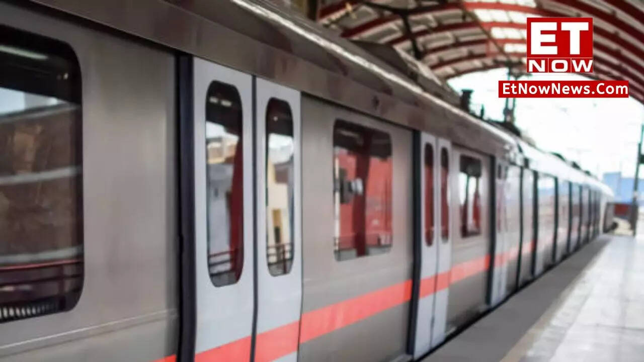 Good news for Delhi Metro commuters! DMRC incorporates its QR-based ...