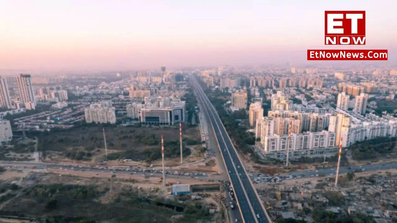 Noida Authority unveils strategy to decongest Noida-Greater Noida ...