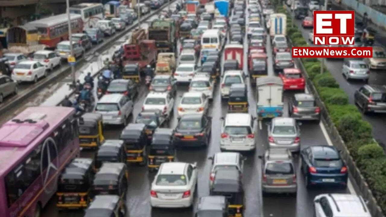 Mumbai Sion Bridge Closure: British-era road over bridge to shut for ...