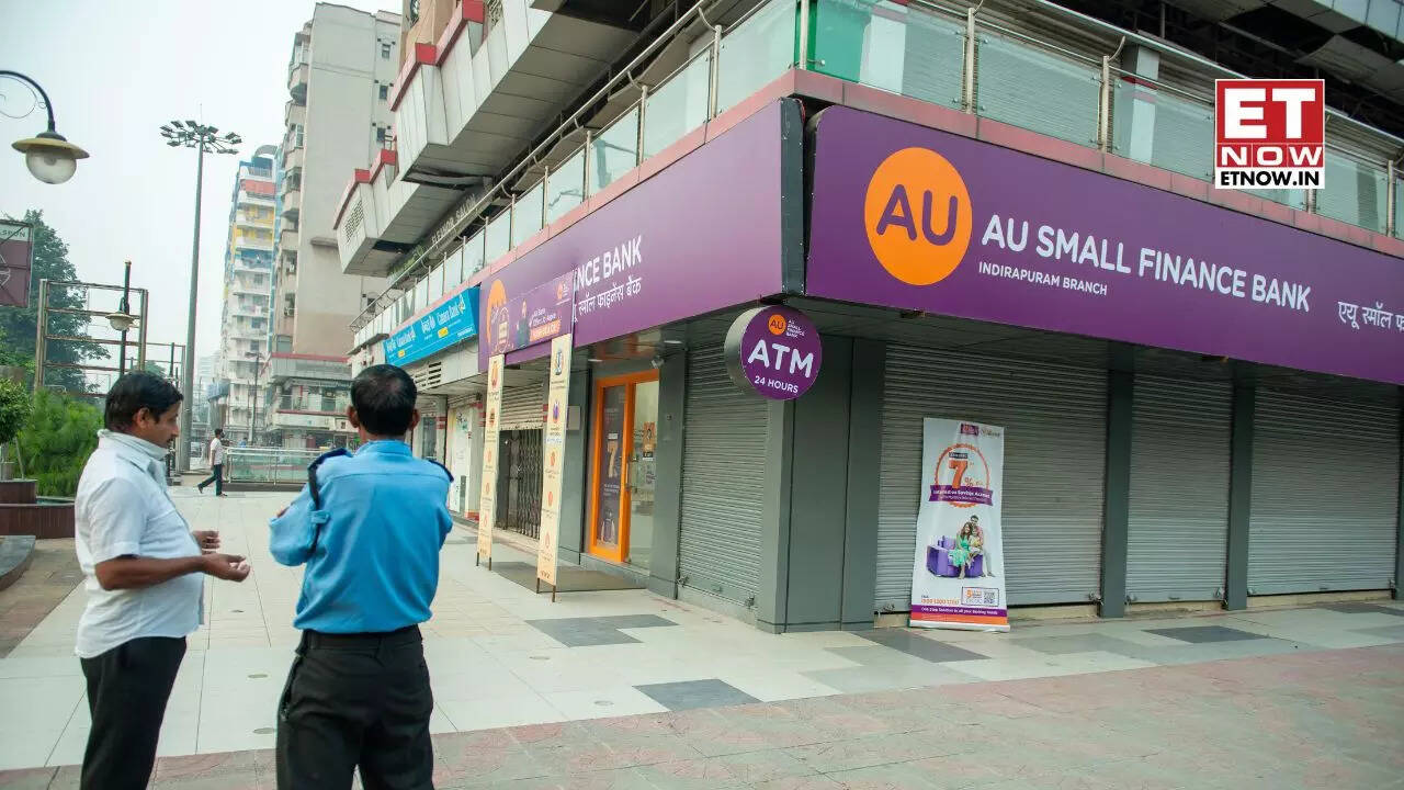 After AU Small Finance, THIS bank eyes universal banking licence ...