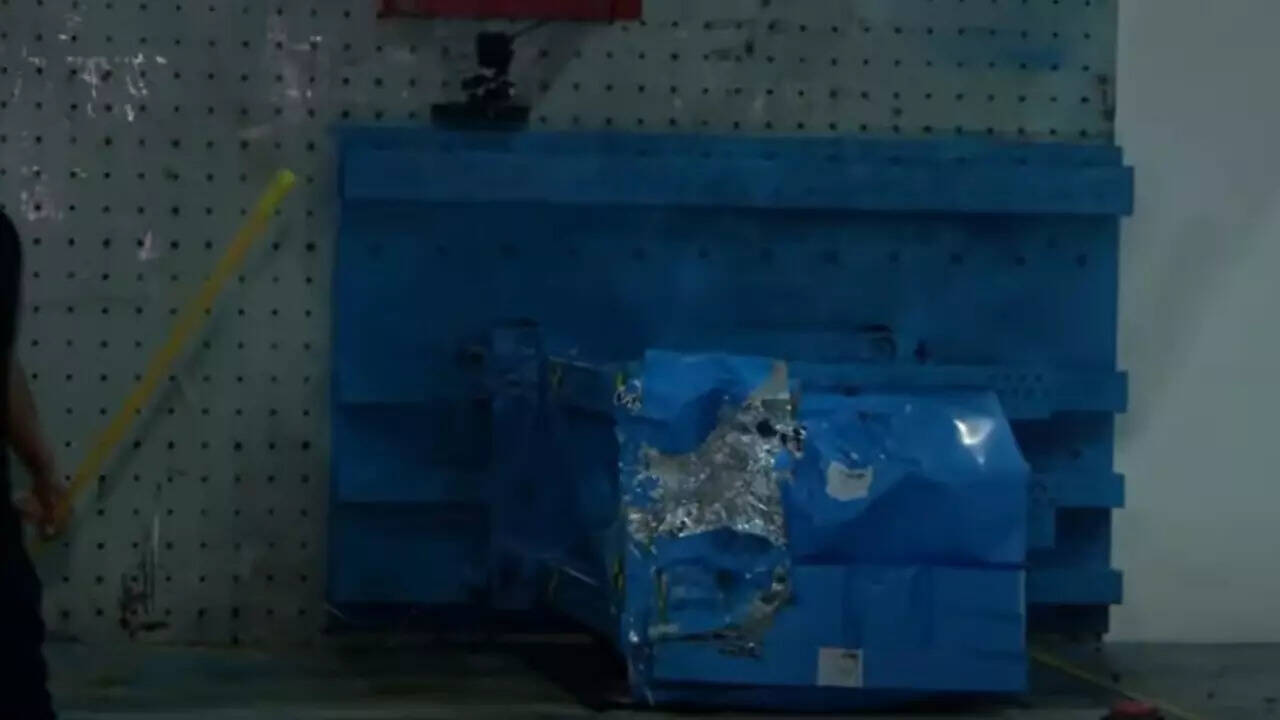 LIVE car crash test video – 1st time ever demo showcased | Result ...