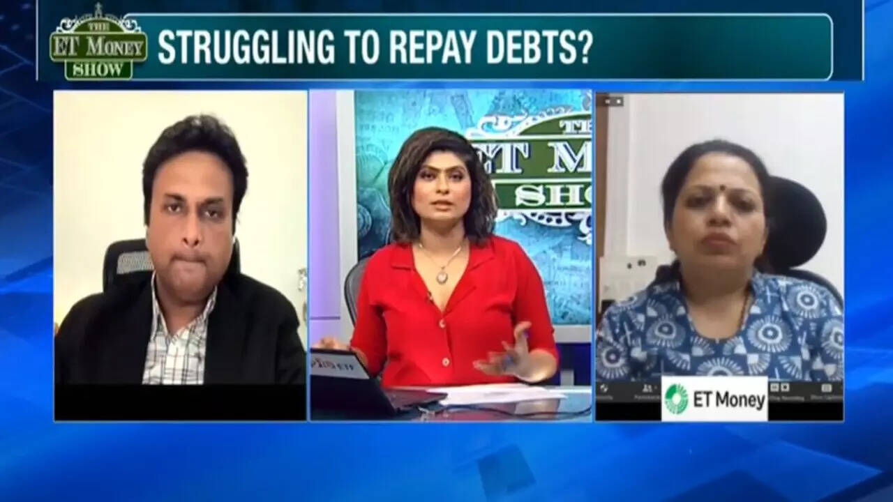 Experts' Guide: How to overcome deep debt? The ET Money Show | Personal ...