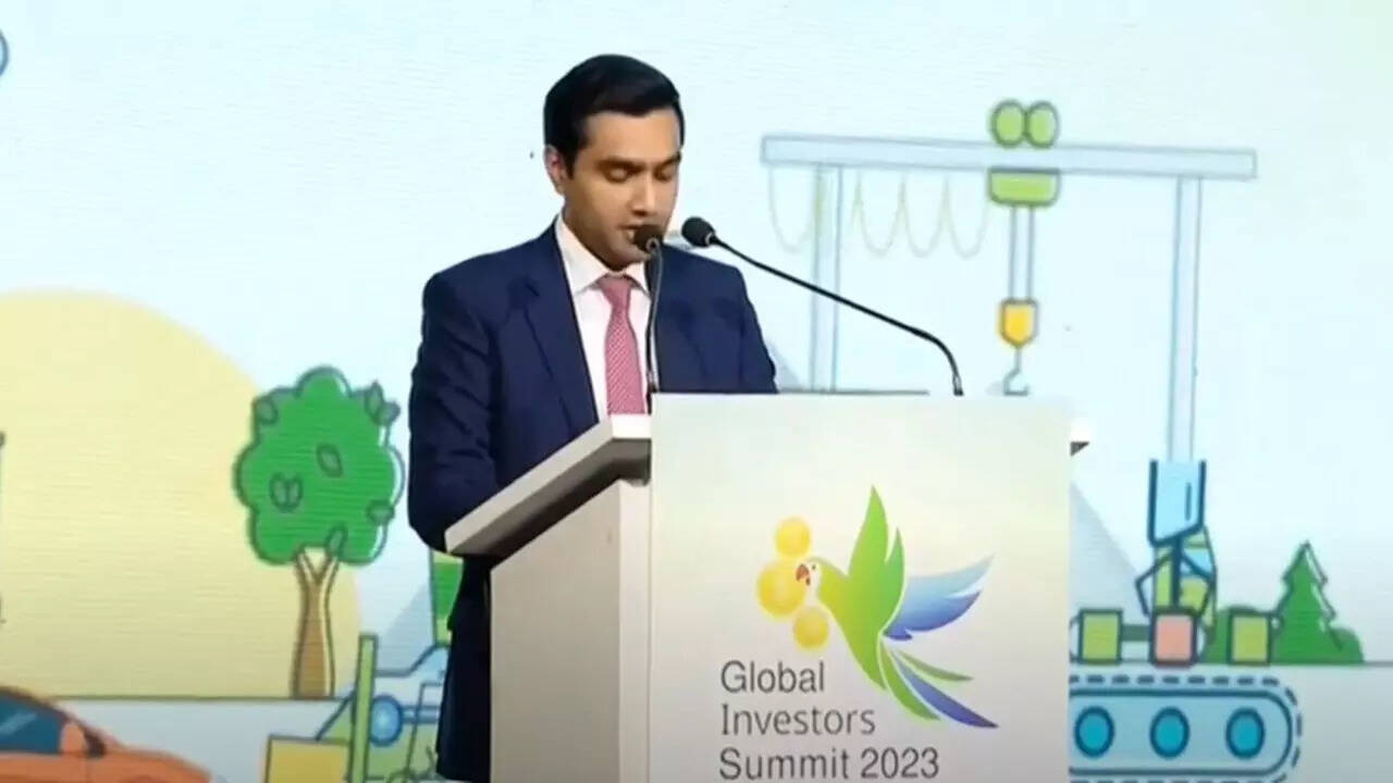 AP Global Investors Summit 2023 - Adani Ports & SEZ CEO Karan Adani ...